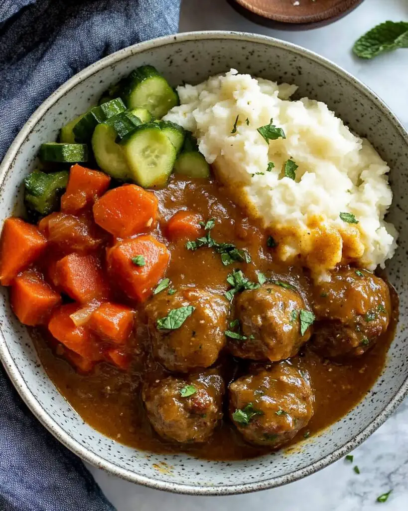 Lamb Meatballs with Mint Gravy - Sophia Recipes