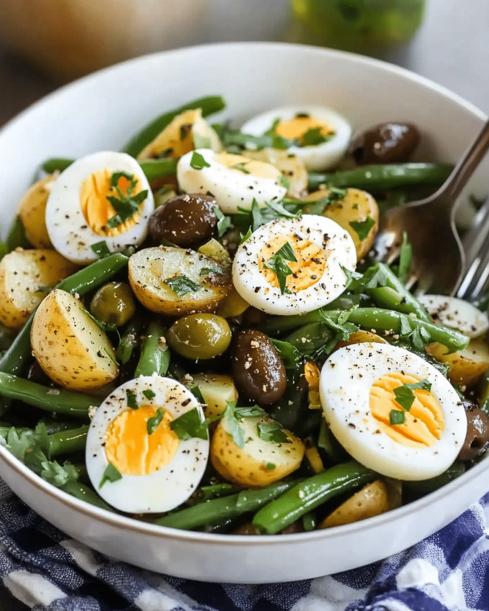 French-Style Potato and Green Bean Salad - Sophia Recipes
